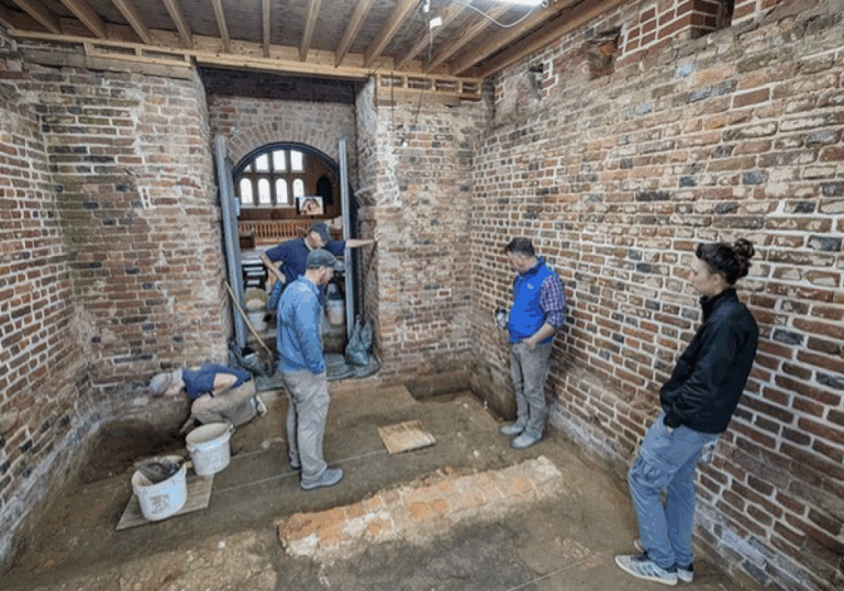 Saving the Past: The Incredible Story of Jamestown Rediscovery’s ...
